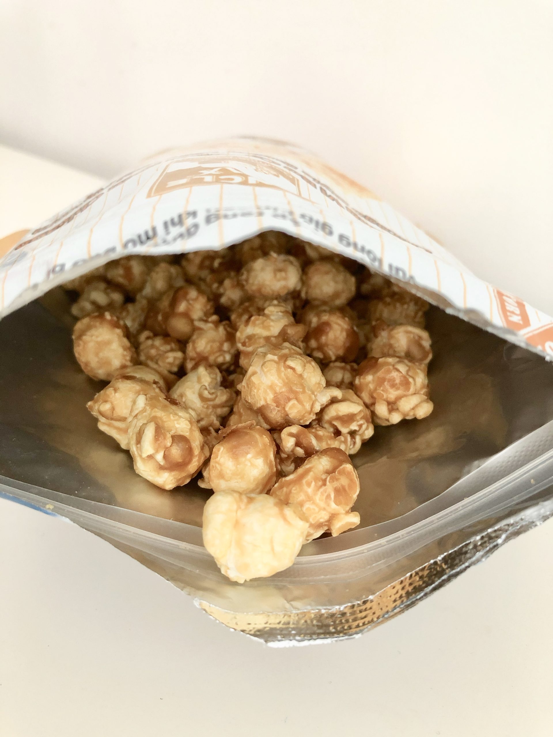 幸せな甘さ「UNCLE JAX Chicago Style Butter Caramel Popcorn」