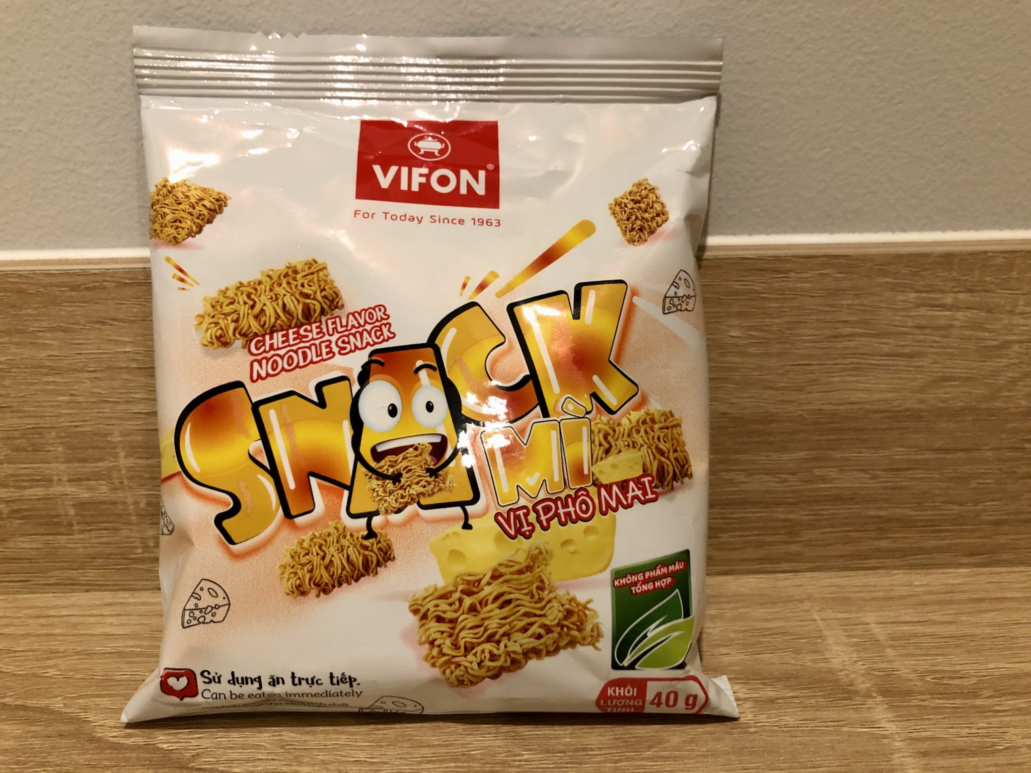 ベビースターラーメンみたいなお菓子！「VIFON – CHEESE FLAVOR NOODLE SNACK」
