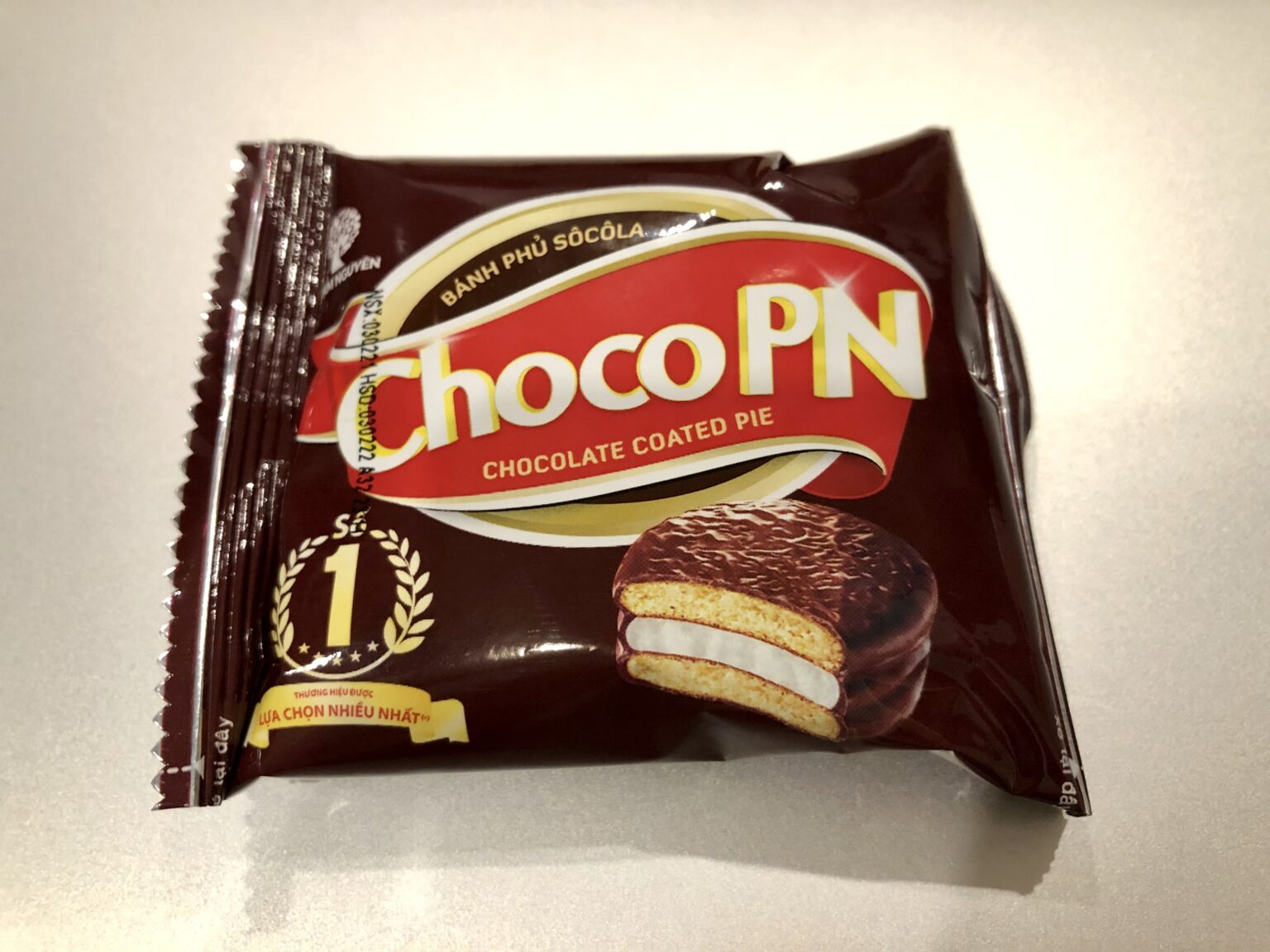 チョコパイ「PHAM NGUYEN – Choco PN」